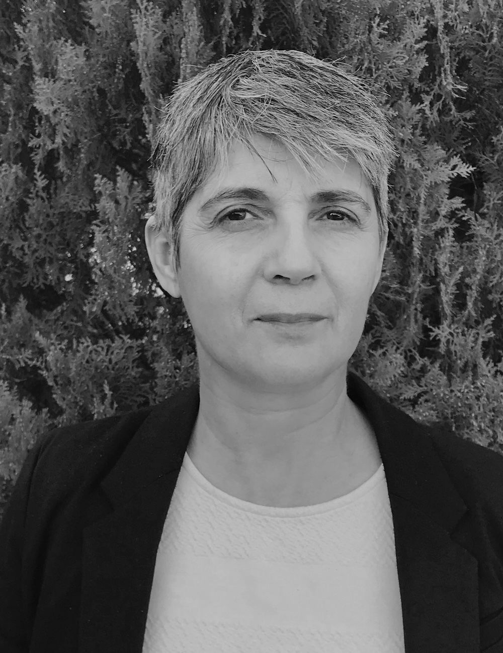 Bio – Alicia K. Long, PhD, MLIS